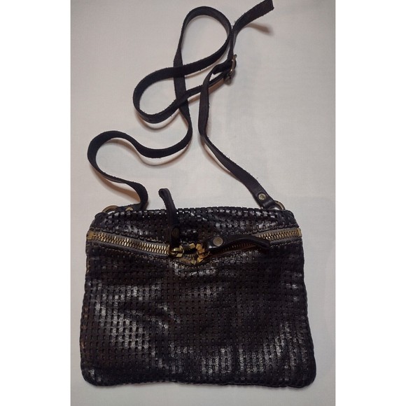 Campomaggi | Bags | Campomaggi Leather Crossbody Bag Cut Out Zipper ...